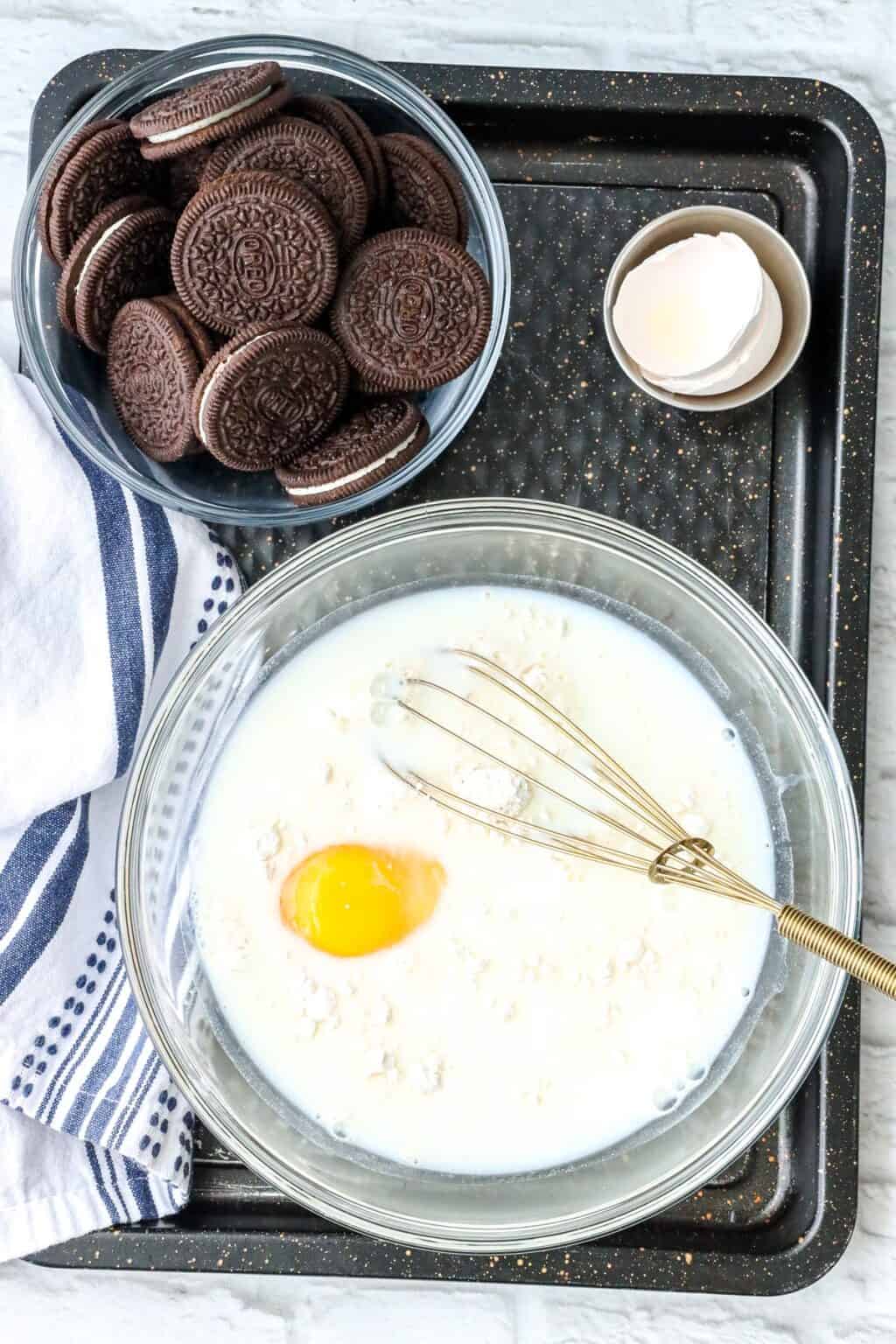 Deep Fried Oreos {Fast & Amazing} - FRIED DISH